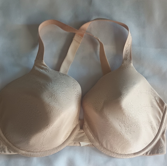 Playtex | Intimates & Sleepwear | Playtex Secrets Underwire Bra 4539 ...